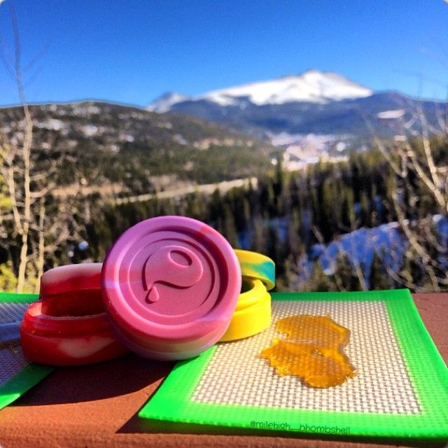 Why Medical-Grade Silicone is the Best Dab Container Choice - Oil Slick